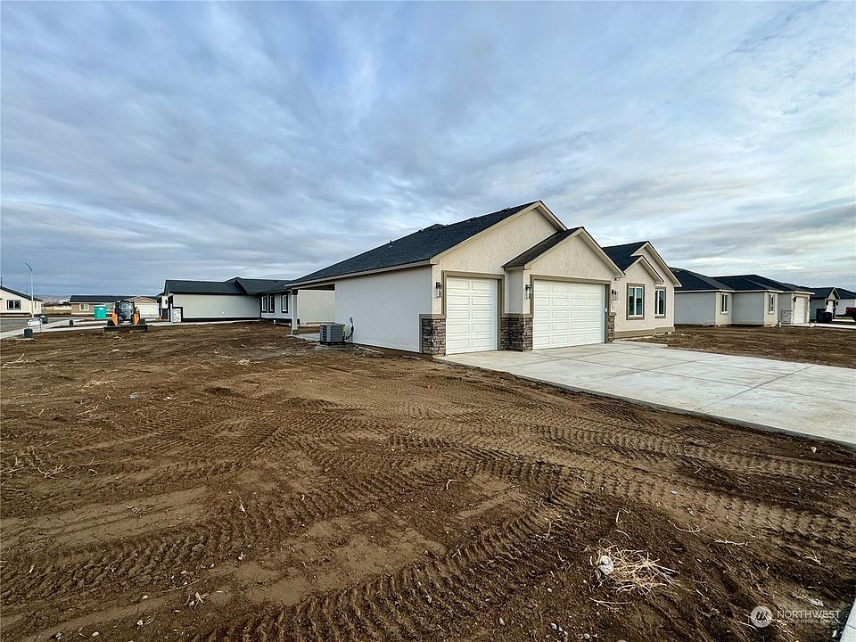 925 Q Street SW, Quincy, WA 98848 | Zillow