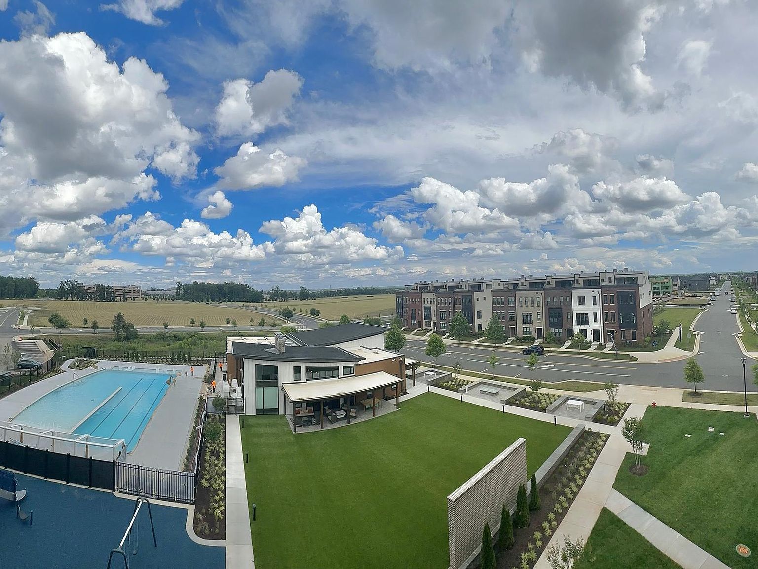 22170 Springside Ter UNIT 400, Ashburn, VA 20148 | MLS #VALO2058198 ...