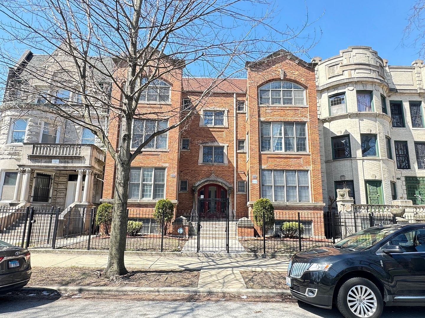 4328 S King Dr #3S, Chicago, IL 60653 | Zillow