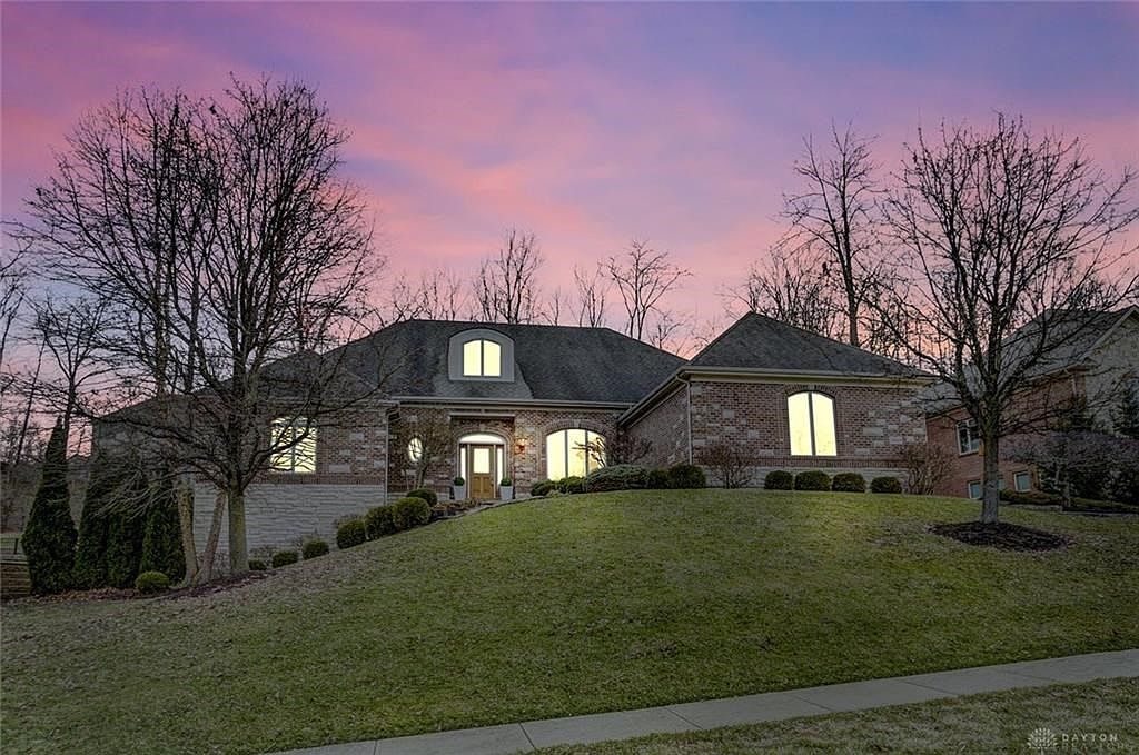 2833 Ash Ridge Dr, Beavercreek, OH 45434 | Zillow