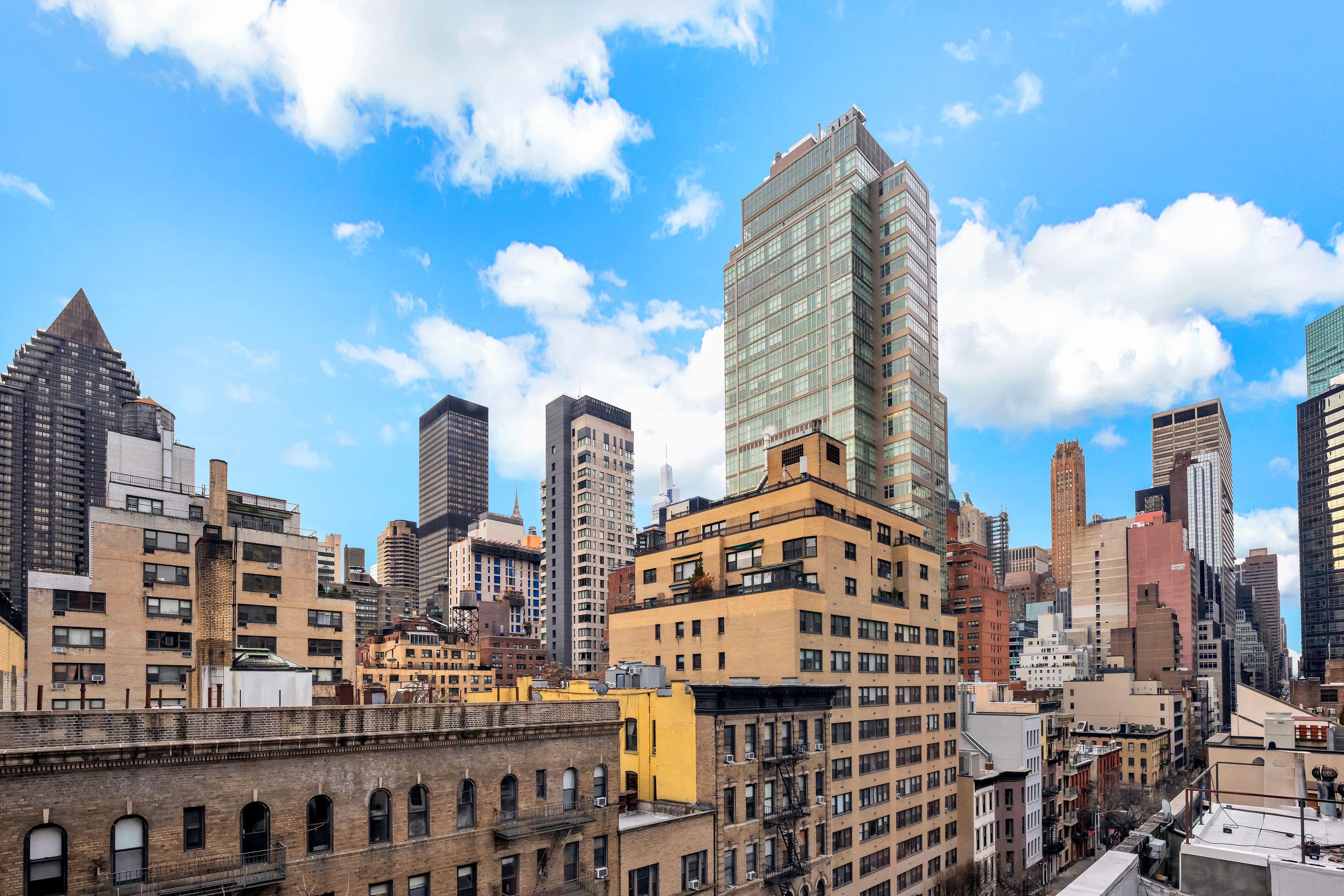 345 East 52nd Street #8G in Turtle Bay, Manhattan | StreetEasy
