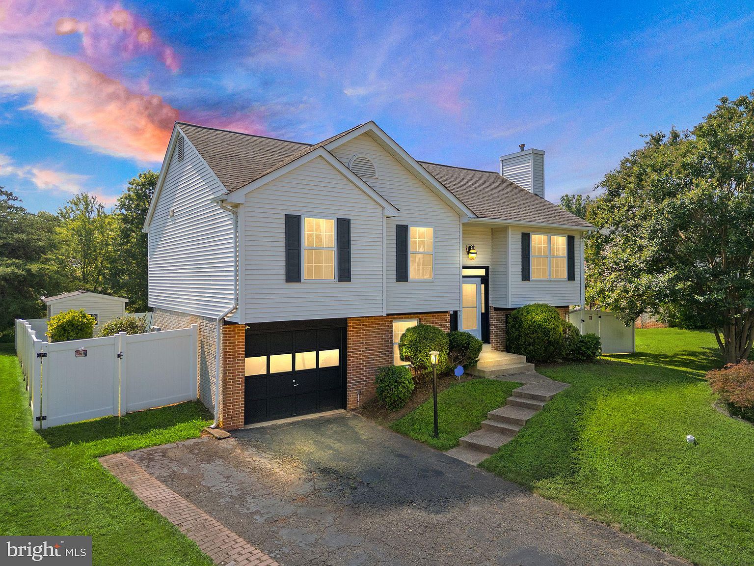 5837 Riverside Dr, Woodbridge, VA 22193 | Zillow