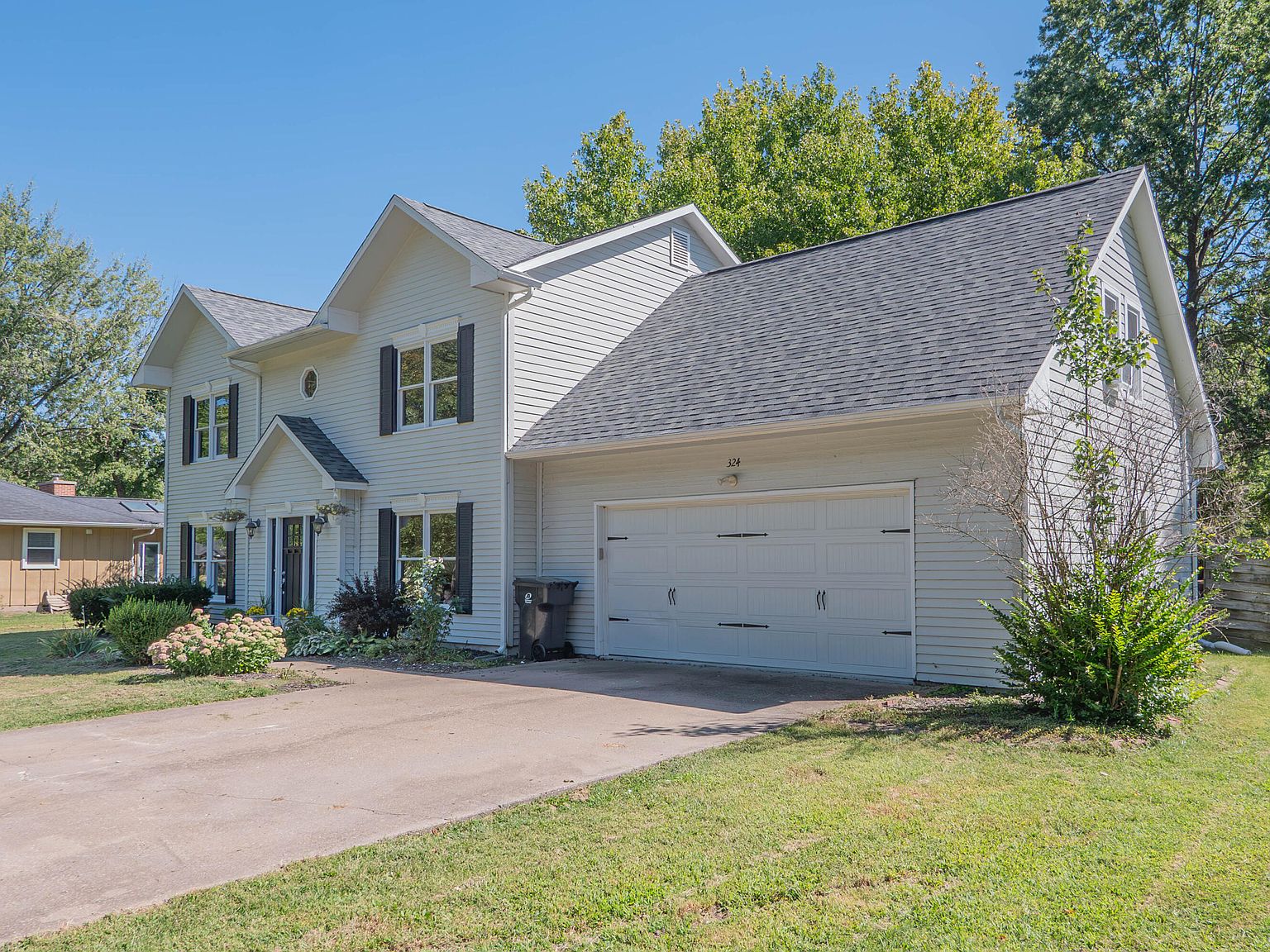 324 Morningside Dr, Moberly, MO 65270 | MLS #422438 | Zillow