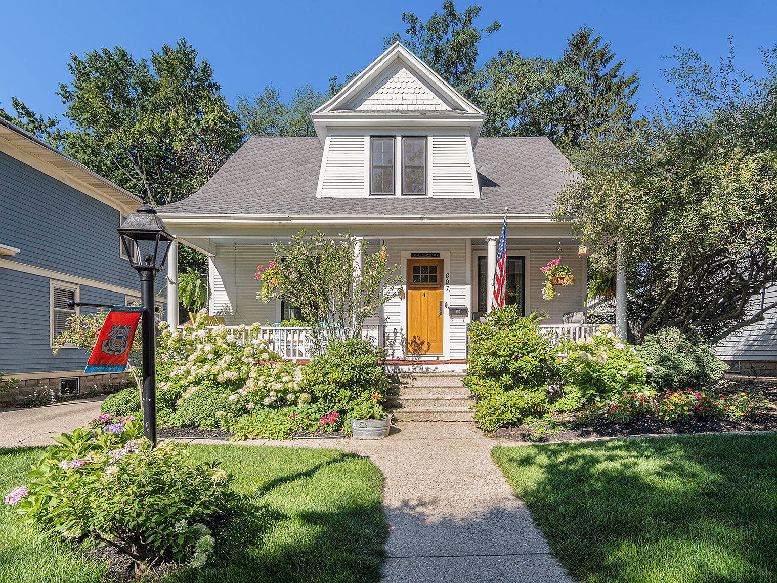 807 Sheldon Rd, Grand Haven, MI 49417 | Zillow