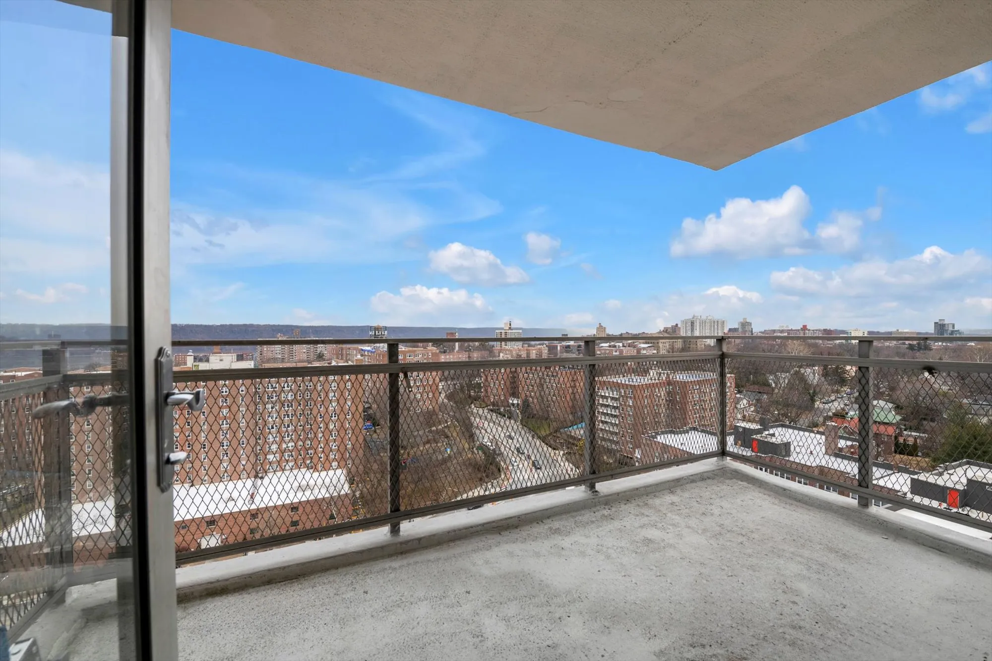 555 Kappock Street #21E in Spuyten Duyvil, Bronx | StreetEasy