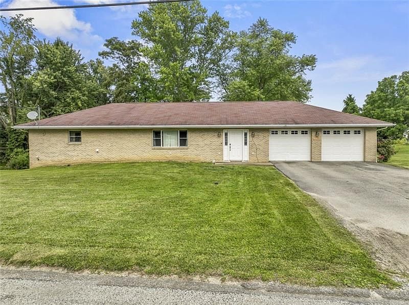 976 Monaca Rd, Monaca, PA 15061 | MLS #1618008 | Zillow