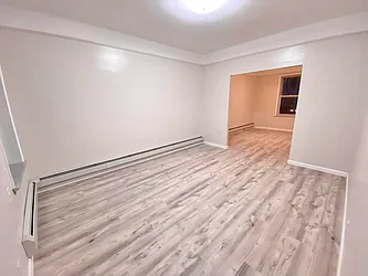 33-18 Ditmars Boulevard #1 in Ditmars-Steinway, Queens | StreetEasy