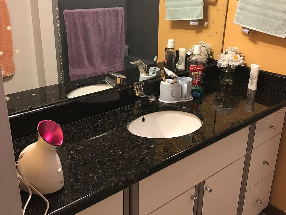 1436 Simich Dr, Seven Hills, OH 44131 | Zillow