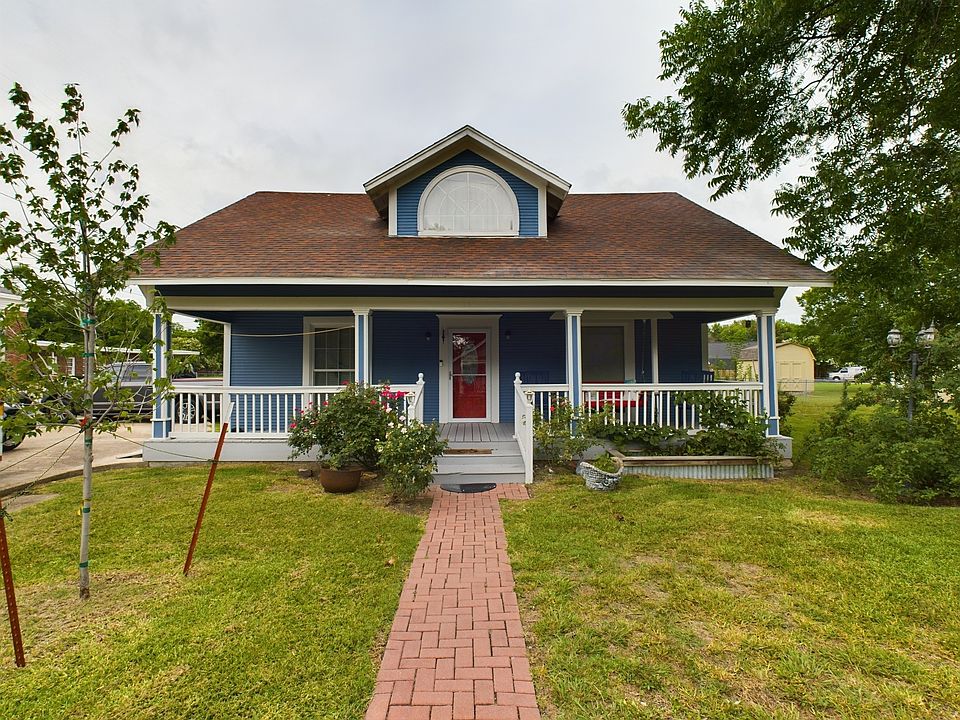 108 Methodist St, Red Oak, TX 75154 | Zillow