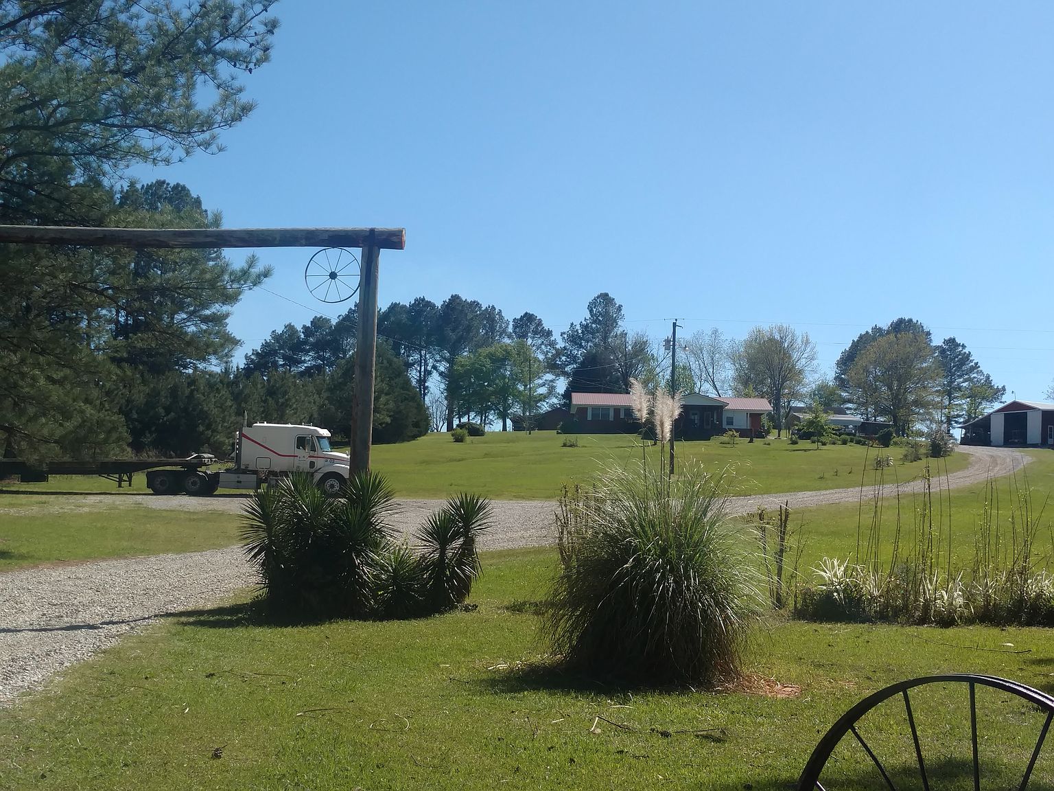 5872 Highway 498 E, Porterville, MS 39352 | Zillow