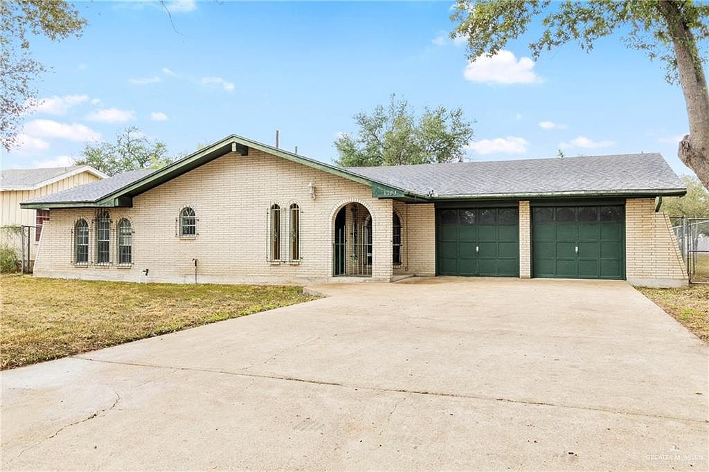 1103 S 8th Ave, Edinburg, TX 78539 | Zillow