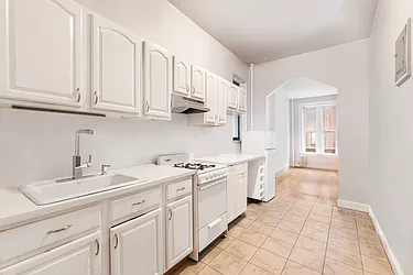 200 Spring Street #1 in Soho, Manhattan | StreetEasy