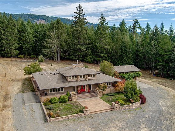 40500 Alderpoint Rd, Blocksburg, CA 95514 | MLS #268102 | Zillow
