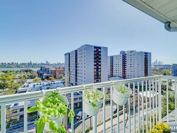 Edgewater NJ Condos & Apartments For Sale - 110 Listings | Zillow