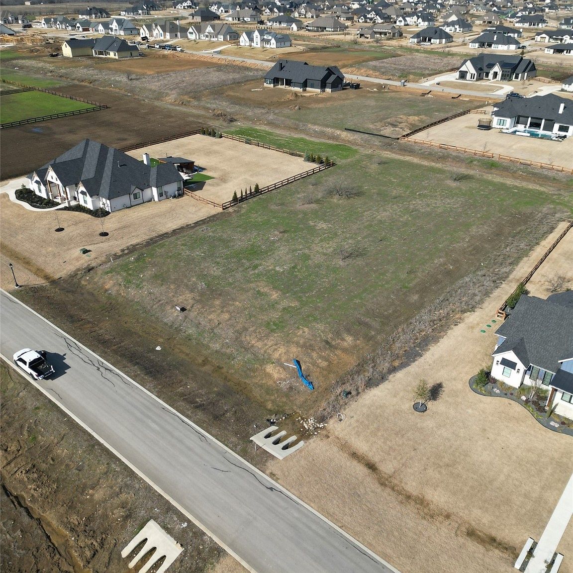 3208 Cambridge Dr, Justin, TX 76247 | MLS #20828233 | Zillow