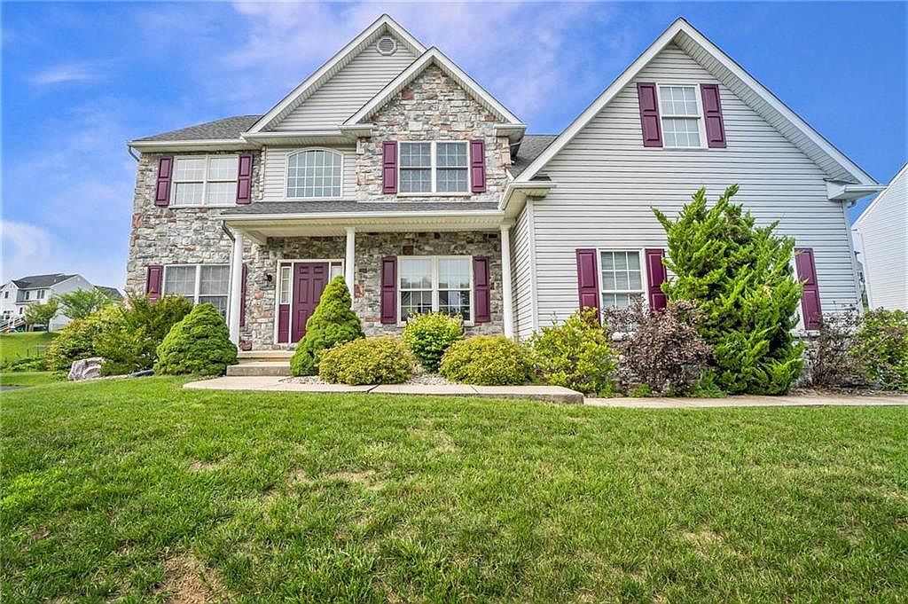 524 City View Dr, Nazareth, PA 18064 | Zillow