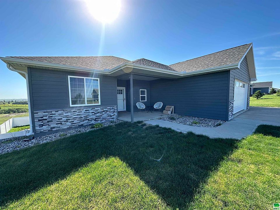 23302 Jade Ave, Merrill, IA 51038 | Zillow