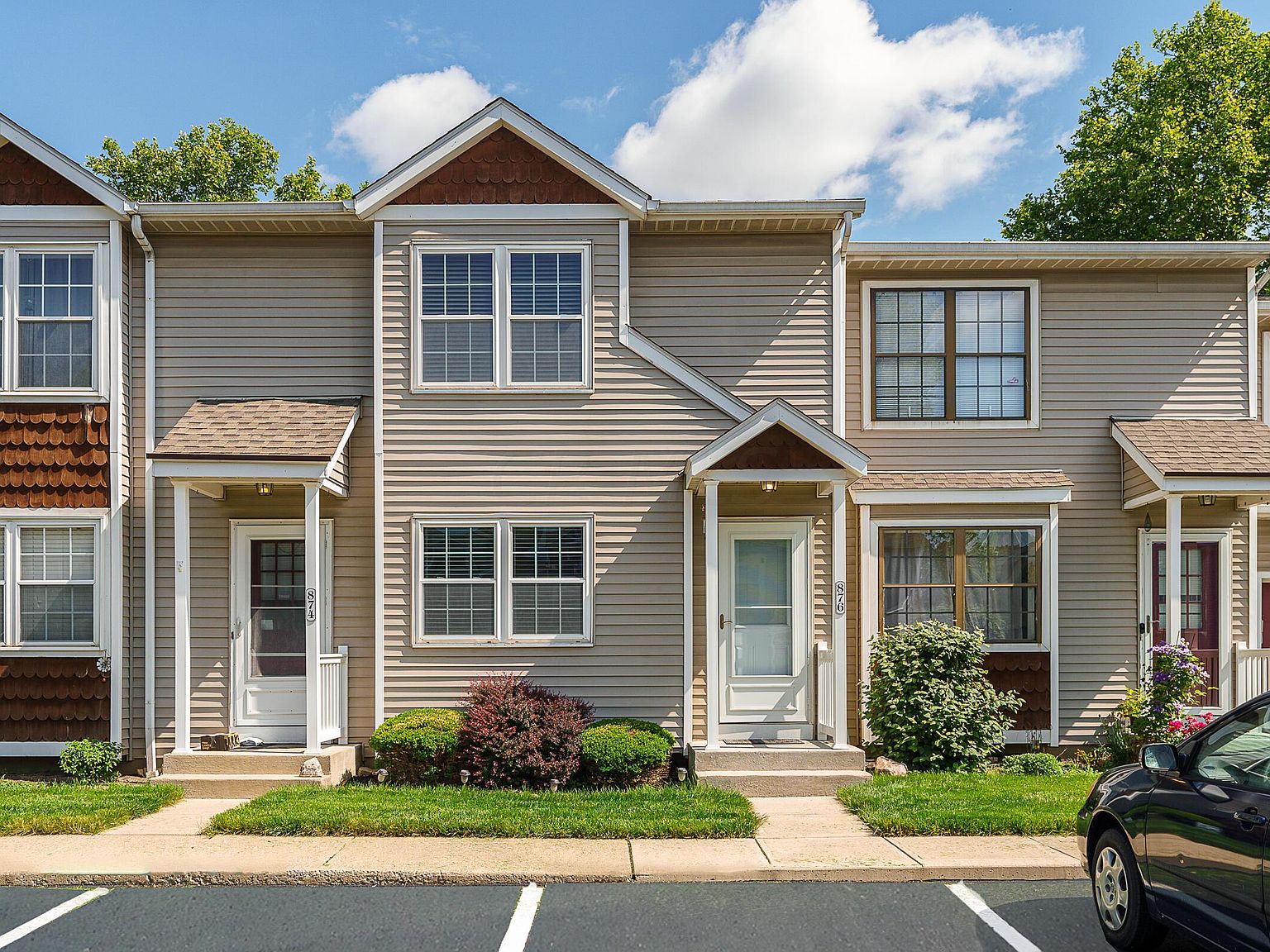 876 Charnwood Ln #5E, Columbus, OH 43085 | Zillow