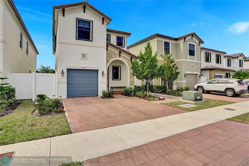 10976 W 35th Way, Hialeah, FL 33018 | Zillow