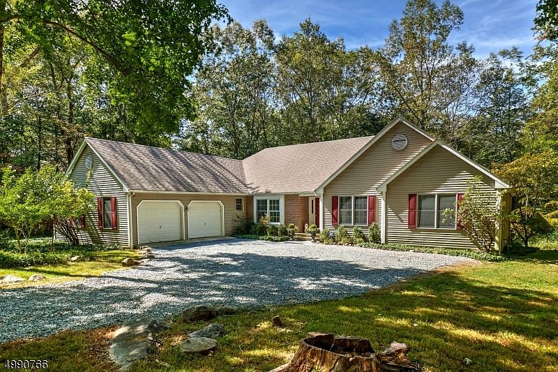 49 Old Mill Rd, Chester, NJ 07930 | Zillow
