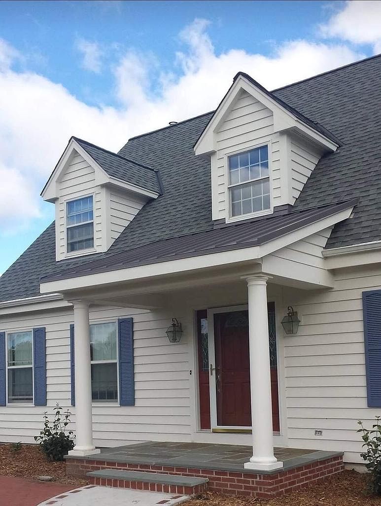 W379S4728 East Pretty Lake ROAD, Dousman, WI 53118 | Zillow