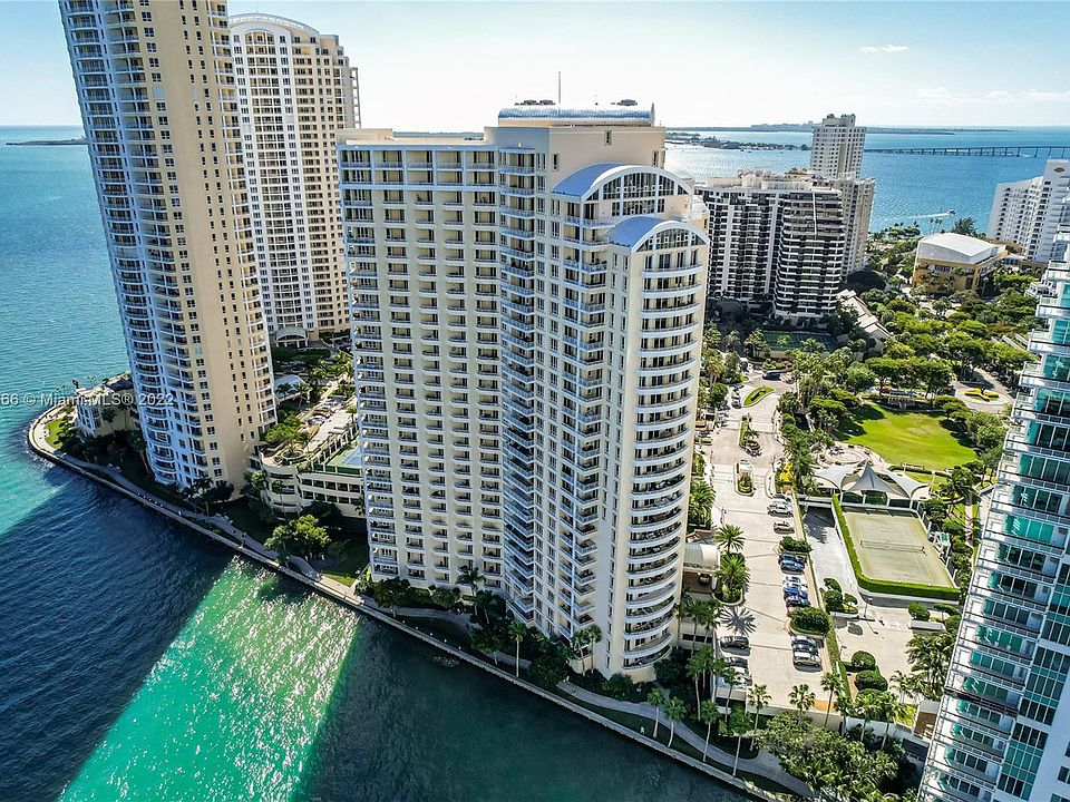 888 Brickell Key Dr APT 801, Miami, FL 33131 | Zillow