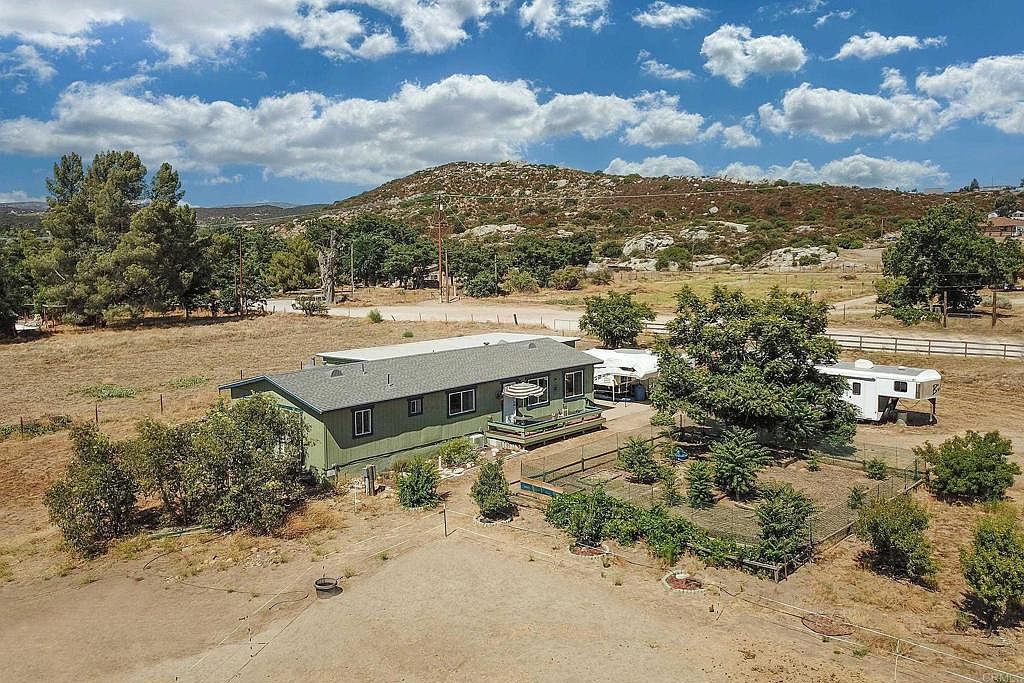 33211 Shockey Truck Trl, Campo, CA 91906 | MLS #PTP2303240 | Zillow