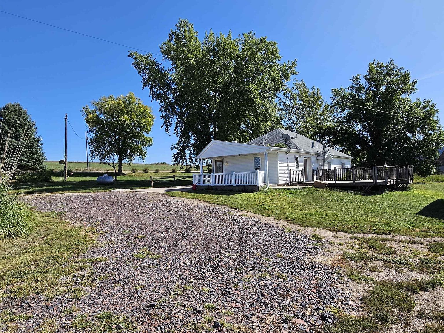 71785 575th Ave, Jansen, NE 68377 | Zillow