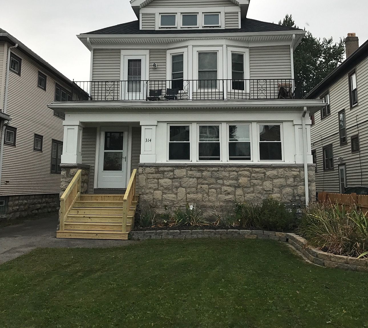 314 N Park Ave, Buffalo, NY 14216 | Zillow