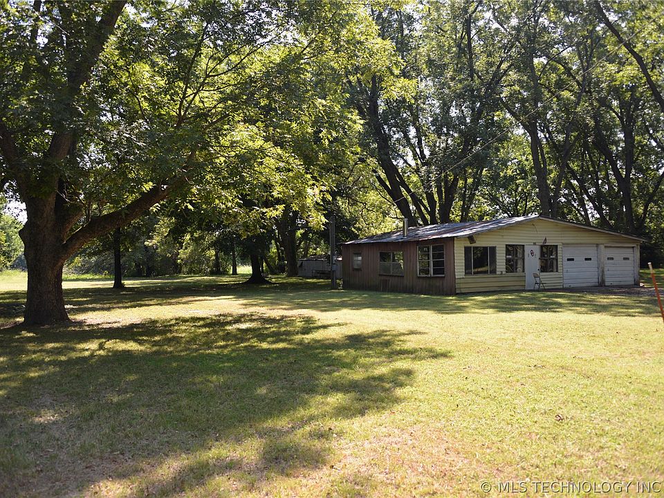 410 Lake Rd, Henryetta, OK 74437 | Zillow