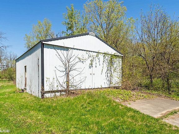 11446 Highway 99, Wapello, IA 52653 | MLS #6316754 | Zillow