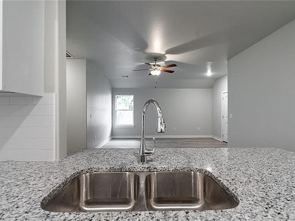 1308 E Cavanaugh St, El Reno, OK 73036 | Zillow