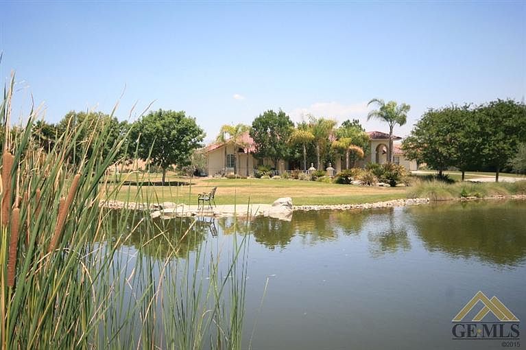 5740 Vista Del Rio Ct, Bakersfield, CA 93308 | Zillow