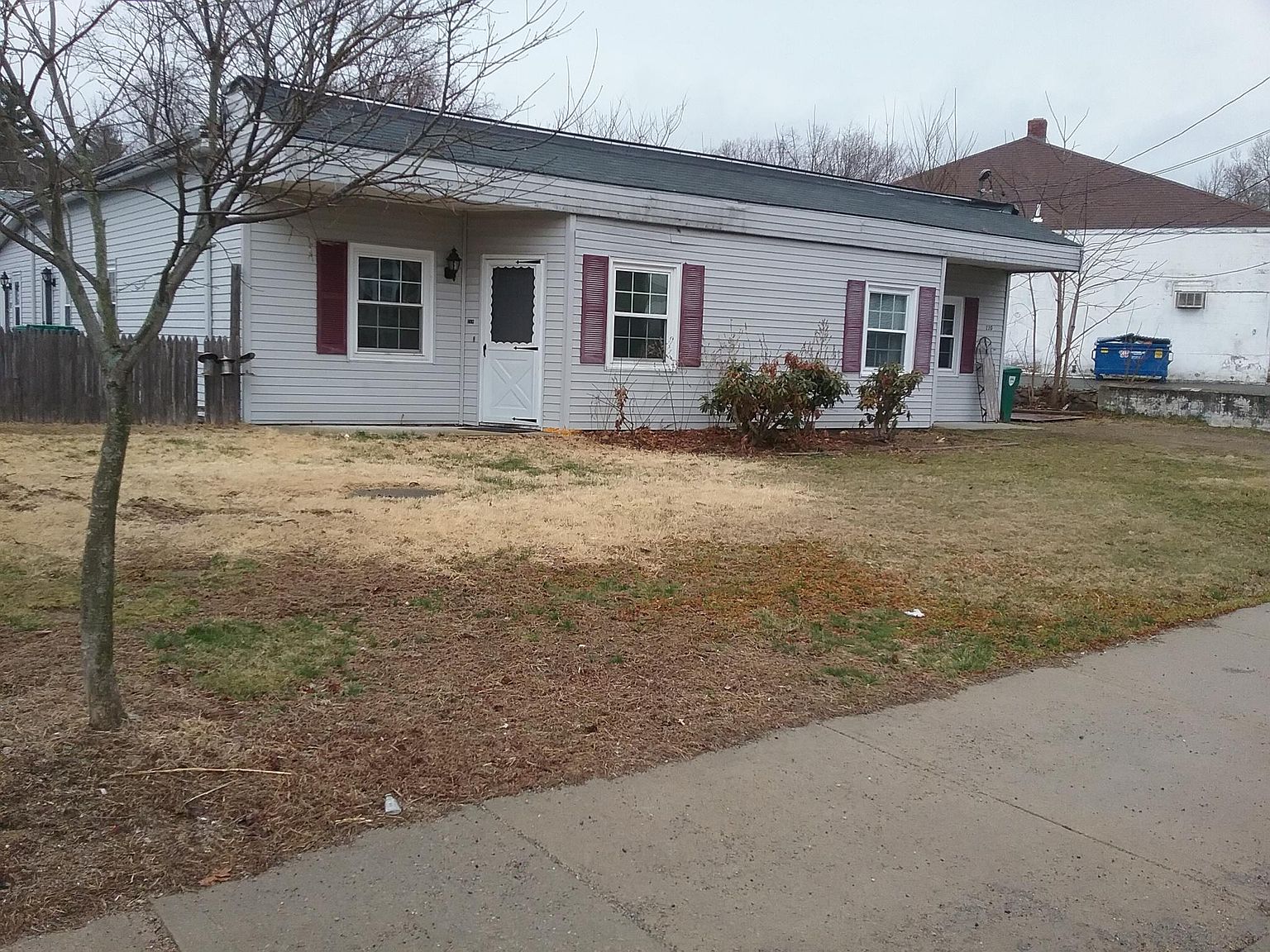 218 Main St, Hope, RI 02831 | Zillow