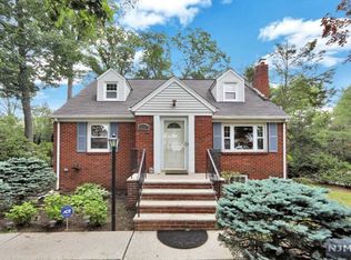 1063 Lafayette Ext Avenue, Hawthorne, NJ 07506 | Zillow