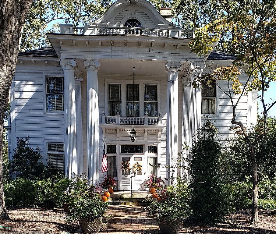 900 N Nash St, Wilson, NC 27893 | Zillow