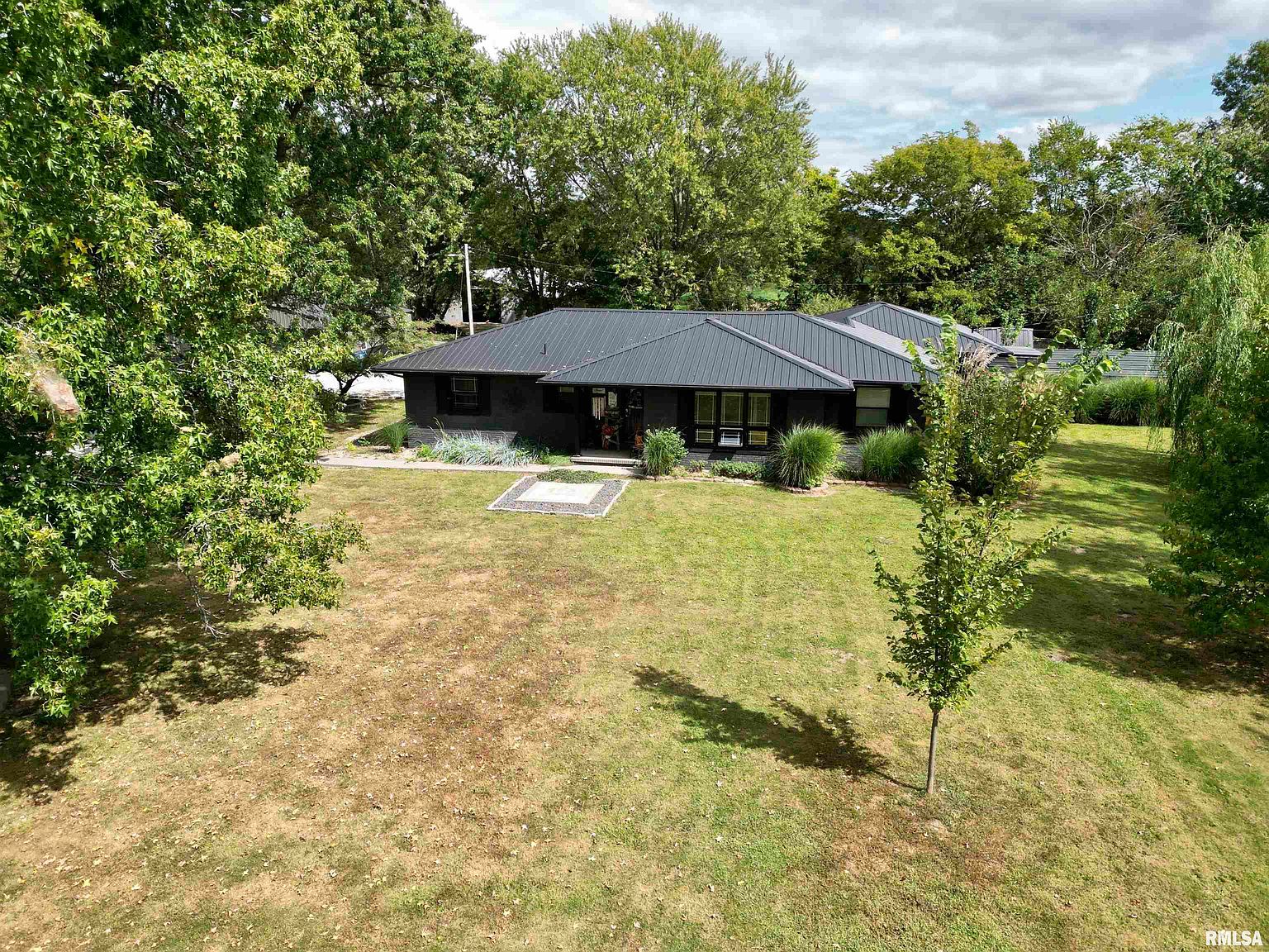 448 N State Highway 148, Scheller, IL 62883 | MLS #EB450600 | Zillow