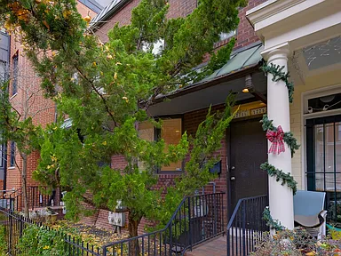 1771 Swann St NW Washington DC | Zillow