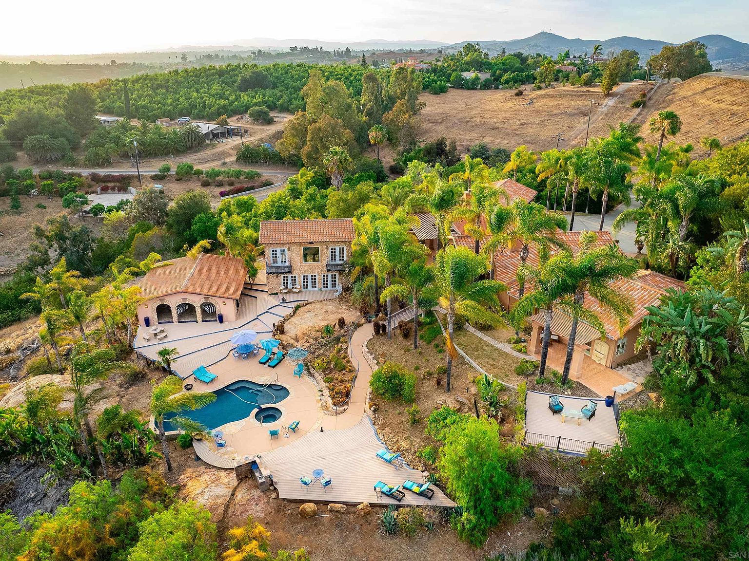 2369 Vern Dr, Fallbrook, CA 92028 | MLS #230015065 | Zillow