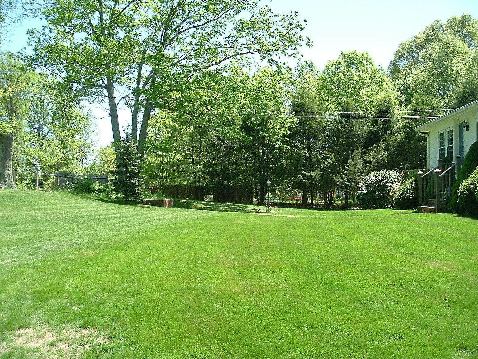 152 N Bride Brook Rd, East Lyme, CT 06333 | Zillow