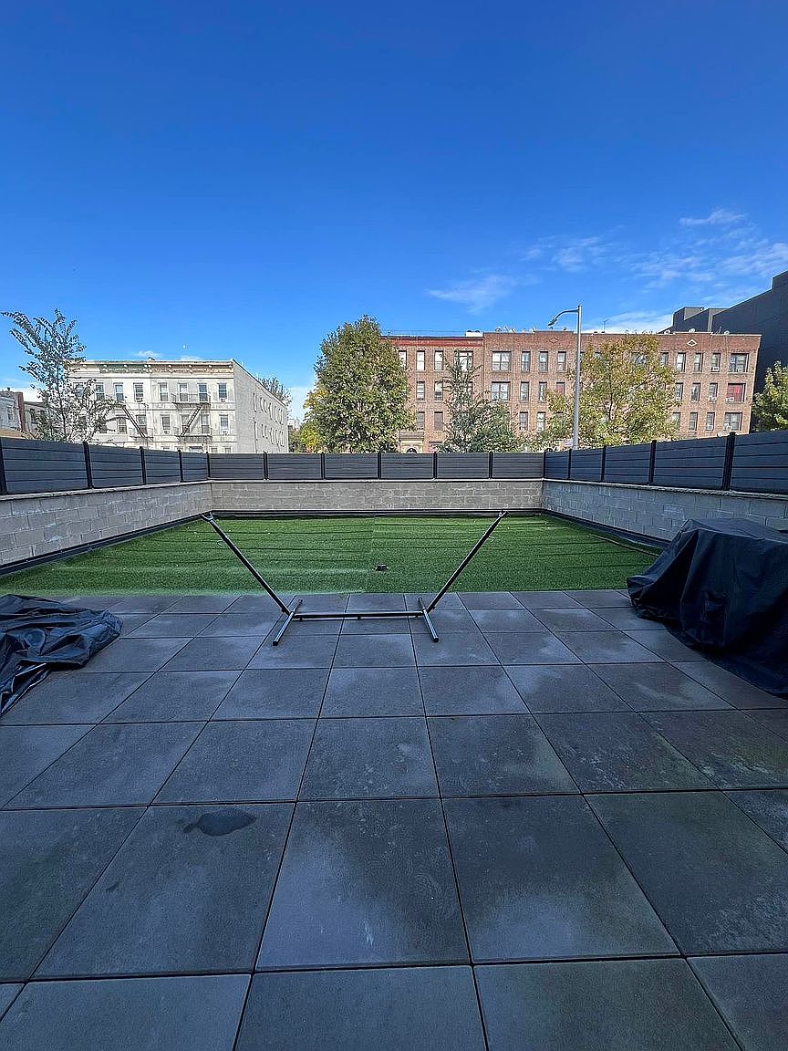 2155 Caton Ave #1R, Brooklyn, NY 11226 | Zillow