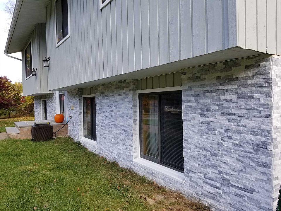 49 Raker Rd, Poughkeepsie, NY 12603 | Zillow