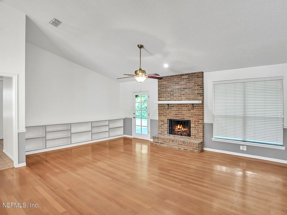 1514 RIVERGATE Drive, Jacksonville, FL 32223 | Zillow