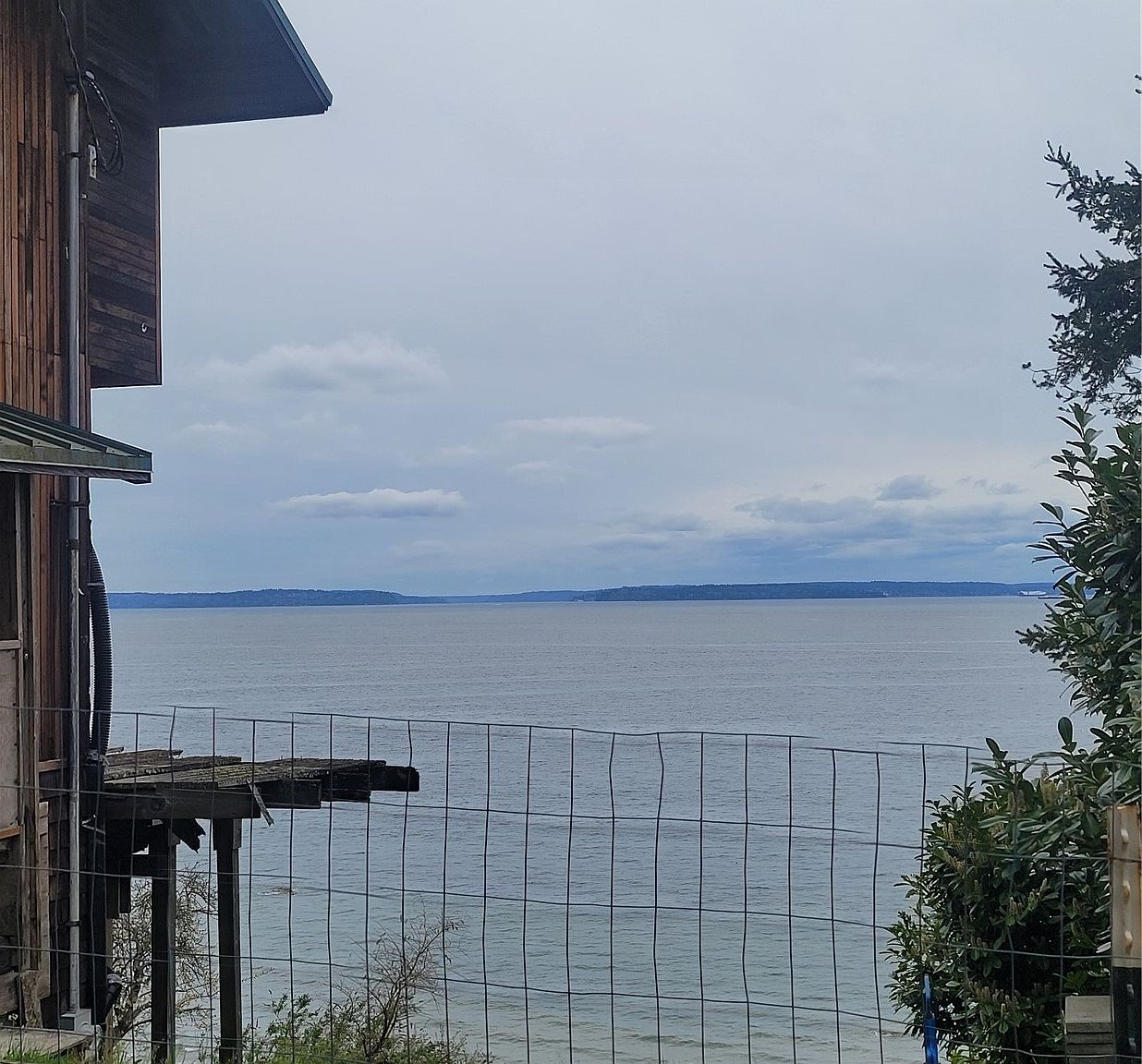 2318 Perkins Lane W, Seattle, WA 98199 | MLS #2287809 | Zillow