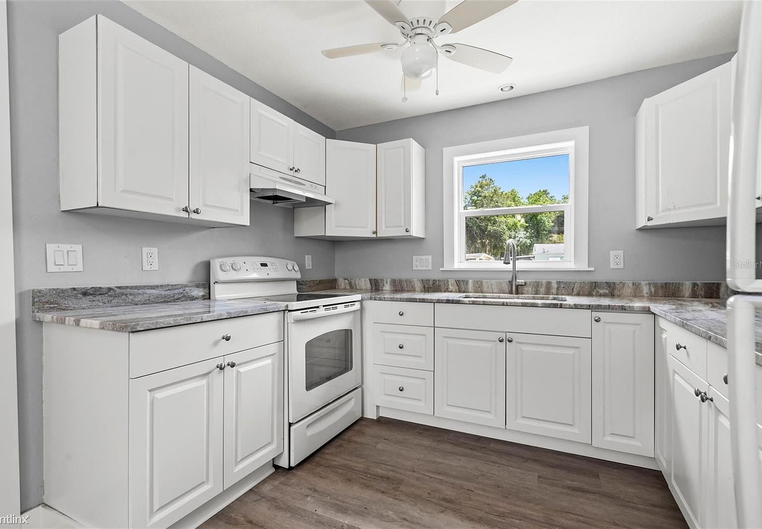 3545R 52nd Ave N, Saint Petersburg, FL 33714 | Zillow