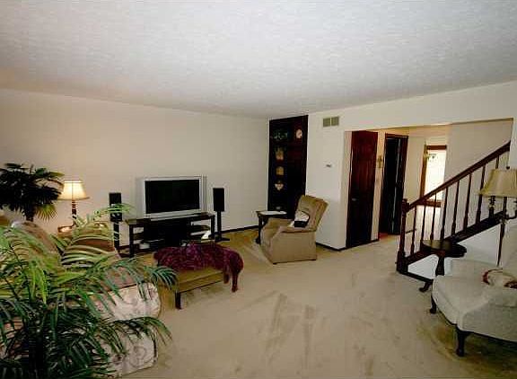 162 Corbins Mill Dr, Dublin, OH 43017 | Zillow