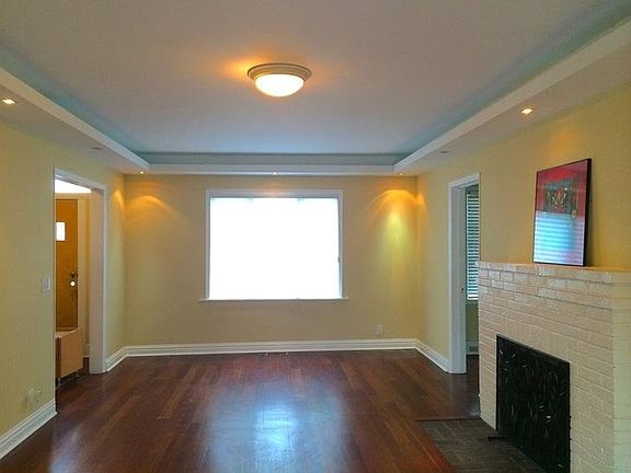 31 Maple Dr, Great Neck, NY 11021 | Zillow