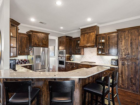 280 Bush Buck Way, Bullard, TX 75757 | MLS #24015686 | Zillow