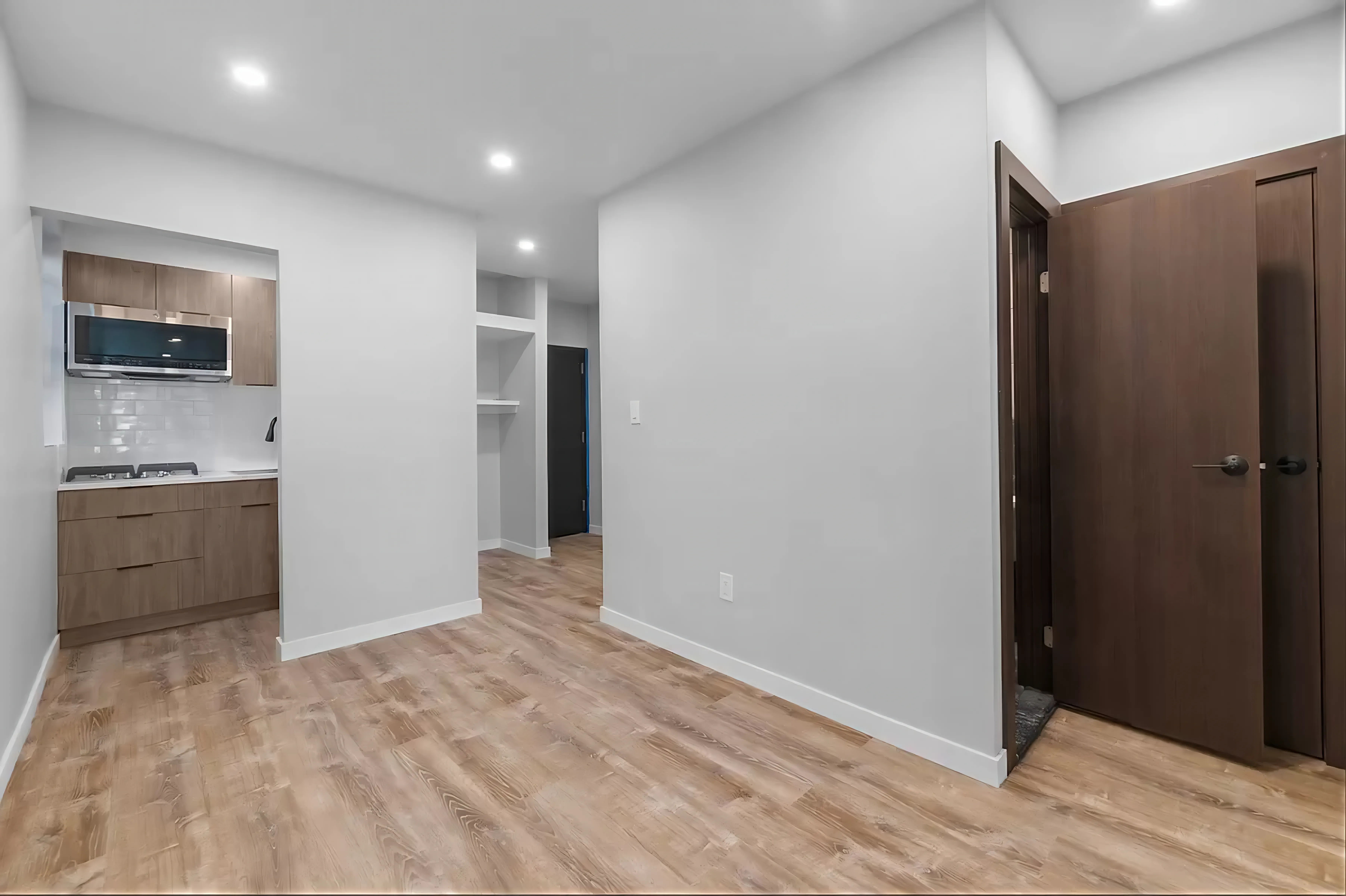 453 West 48th Street #3A in Hell's Kitchen, Manhattan | StreetEasy