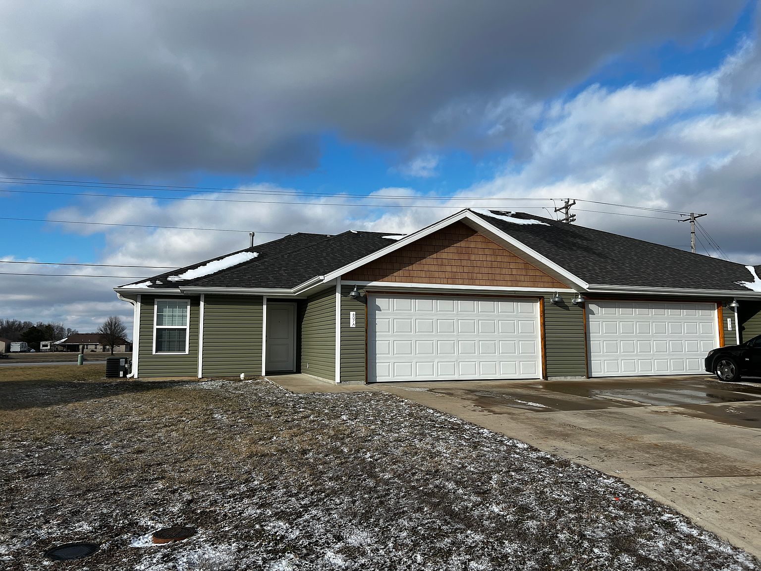 607 Kimberly Ct #A, Clever, MO 65631 | Zillow